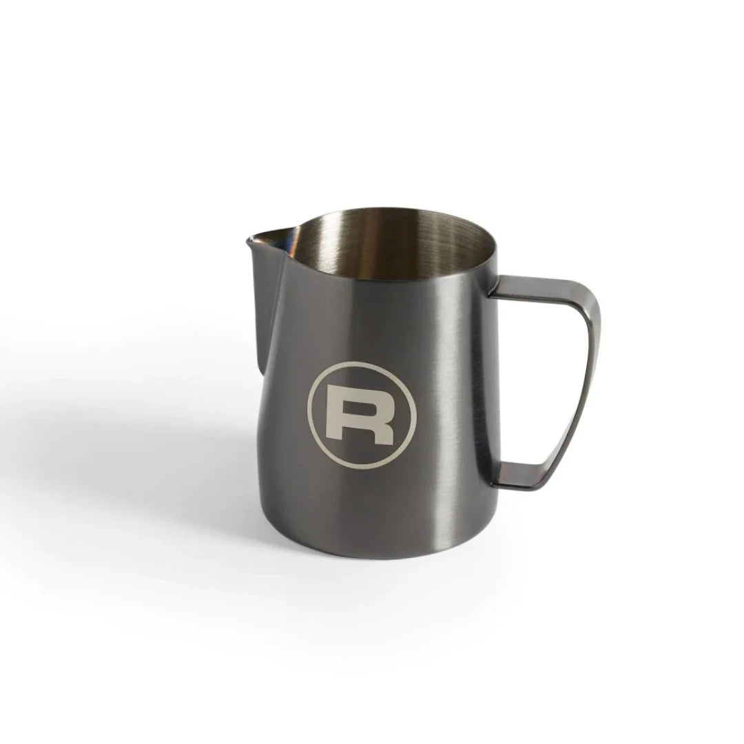 Competition Frothing Pitcher - 300/600 ml | Faema Canada